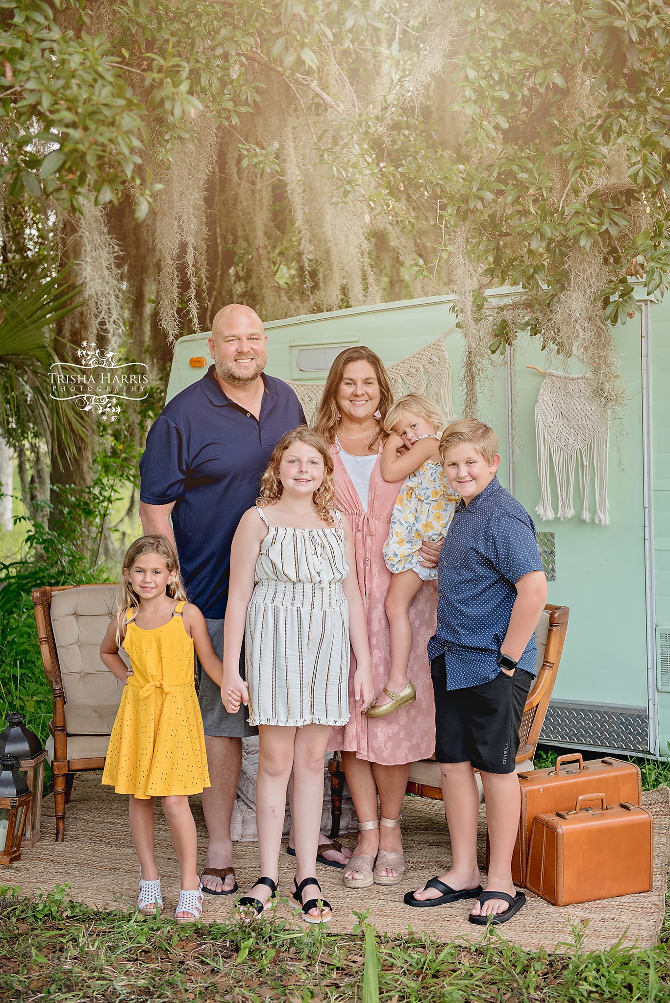 Photo Prop – Vintage Magnolia